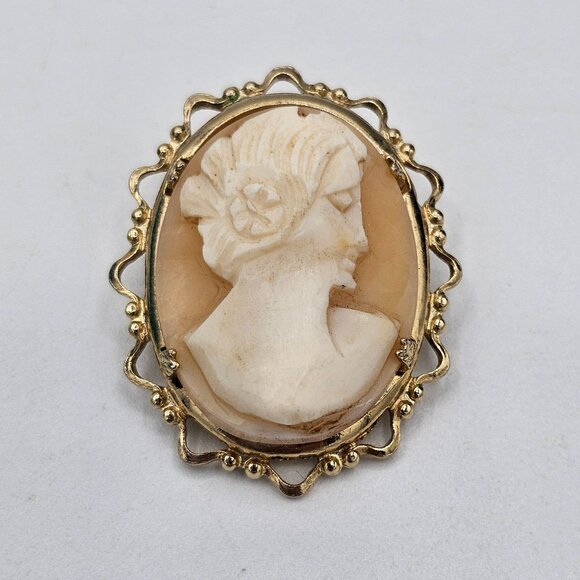 Vintage | Jewelry | Vintage Carved Shell Womens Portrait Cameo Brooch ...